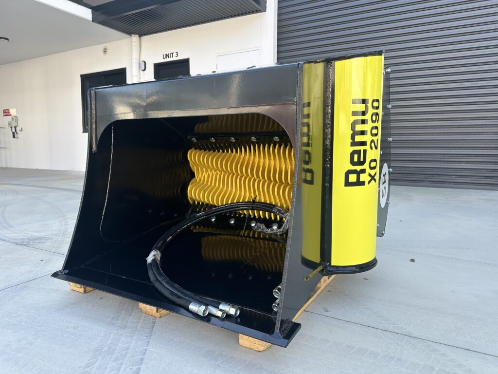 Excavation Efficiency with REMU Screening Buckets